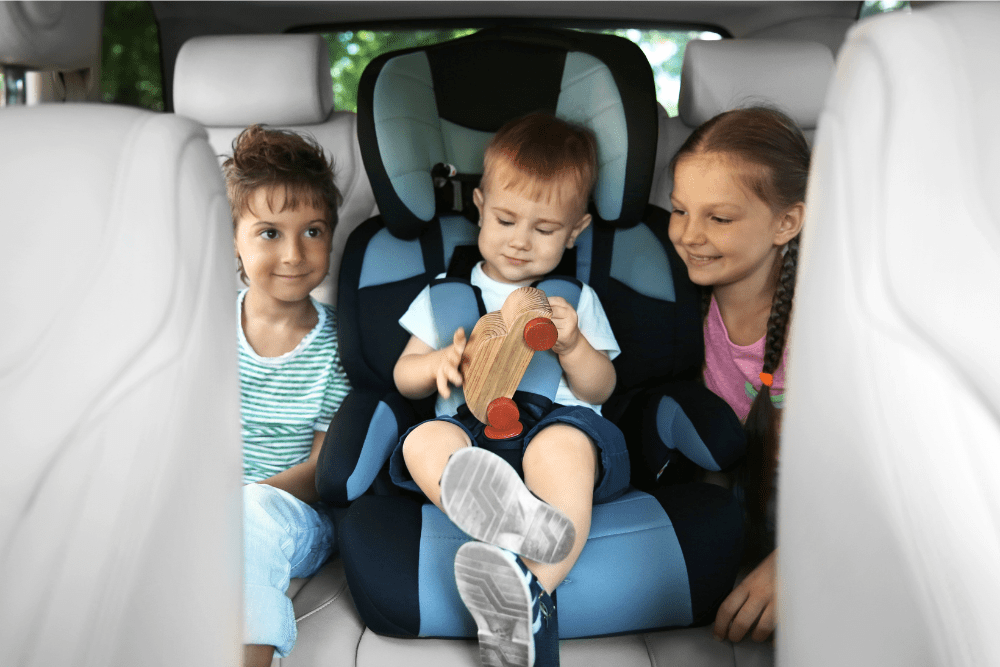 Vaikai automobilyje: sužinokite, ar teisingai vežate atžalas - VERSLI MAMA